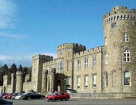 Cyfarthfa Park, Merthyr Tydfil | Resiblock